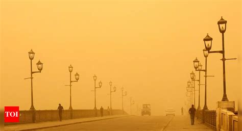 Iraq Iraq Sandstorm Grounds Flights Sends 1000 To Hospitals Times