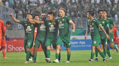 Aji Santoso Ungkap Resep Persebaya Surabaya Bisa Kandaskan Borneo FC 3 2 Surya Co Id