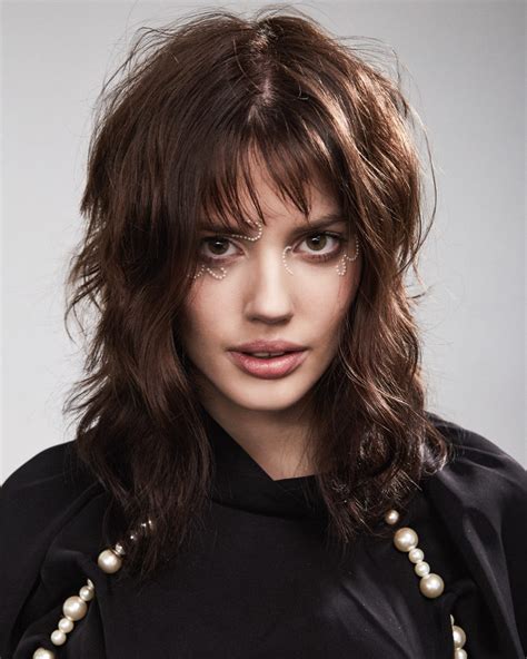 Shaggy Hair Jedną Z Najmodniejszych Fryzur 2021 Babicz