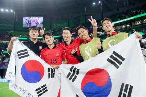 등번호 없는 막내 포상금 사비로 챙긴 월드컵 국대 제일 앞장 선 선수 정체 위키트리