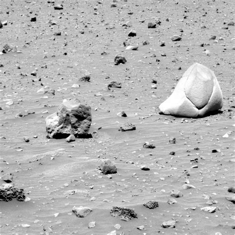 Mars 33 Vesicular Basalt And Scoria