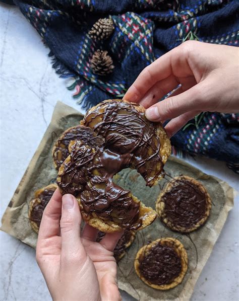 Vegan Twix Cookies