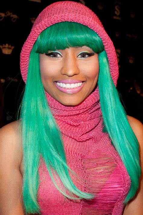 ¡nicki Minaj Se Ha Casado Repasamos Sus Looks Más Extravagantes
