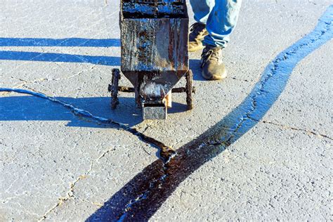 What Is Longitudinal Cracking On Asphalt Asphalt Cracking Guide
