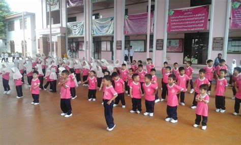 บรรยากาศการซ้อมย่อย โรงเรียนทินกรพิทยานุสรณ์ แผนกอนุบาล