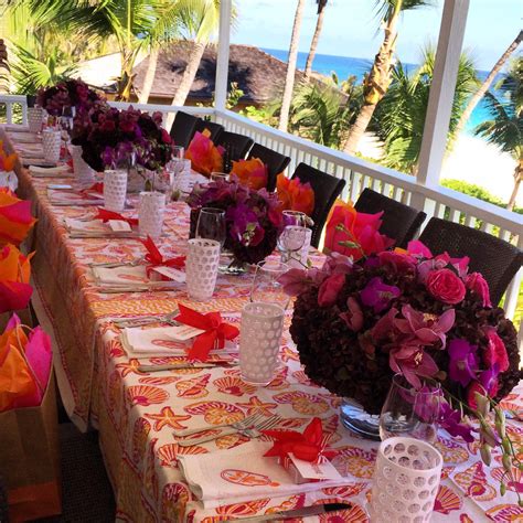 Runaway Hill Inn Restaurant In Harbour Island Bahamas