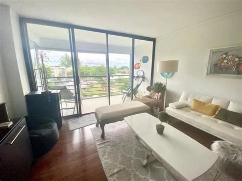 20400 W Country Club Dr 417 Aventura FL 33180 12 Photos Movoto