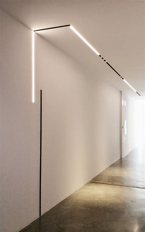 Einbau Lineares LED System THE RUNNING MAGNET Kollektion Con Tracking