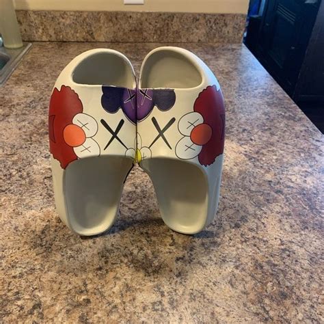 Mens Elmo Yeezy Slides Size 8 5 Brand New