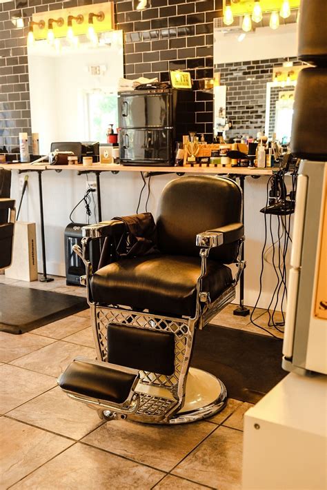 Emil J Paidar Barber Chair 1950