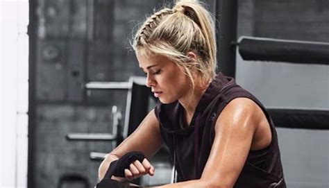 Paige Vanzant Sees Her Bare Knuckle Fighting Debut Postponed