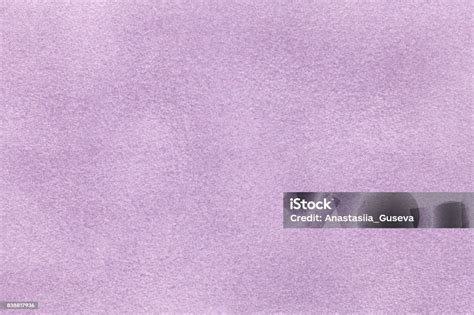 라이트 바이올렛 스웨이드 직물 근접 촬영의 배경입니다 라일락 Nubuck 섬유의 벨벳 매트 텍스처 보라색에 대한 스톡 사진 및 기타 이미지 Istock