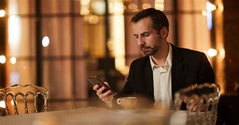 چت بات هوشمند برای هتل چت بات برای هتل