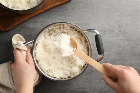 Best Way To Reheat Rice Without Affecting Taste Or Texture