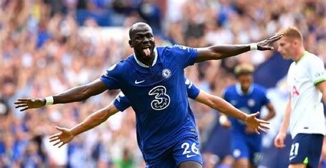 Ligue Des Champions Chelsea AC Milan Kalidou Koulibaly Titulaire