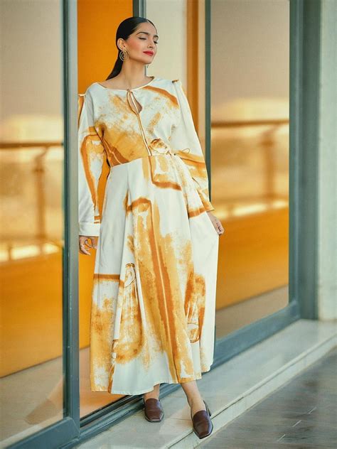 Sonam Kapoor Ahujas Bhaane Print Midi Is For Modest Dressers Who Want