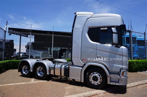 SCANIA R Japão Caminhões e Carretas