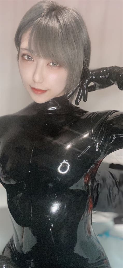 斑鳩宮ゆり🩵 Yuritterbium さんのコスプレ作品まとめ 52 件 Twoucan