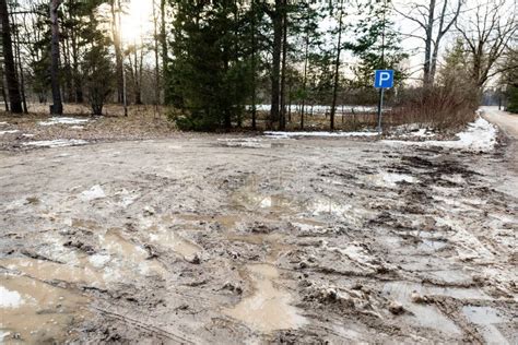 Bad Shape Country Road Stock Image Image Of United Mist 88780019