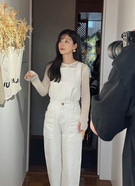 패션엔 기은세 이러니 스타일링 끝판왕 감각 절정 화이트 레이어드 톤온톤룩