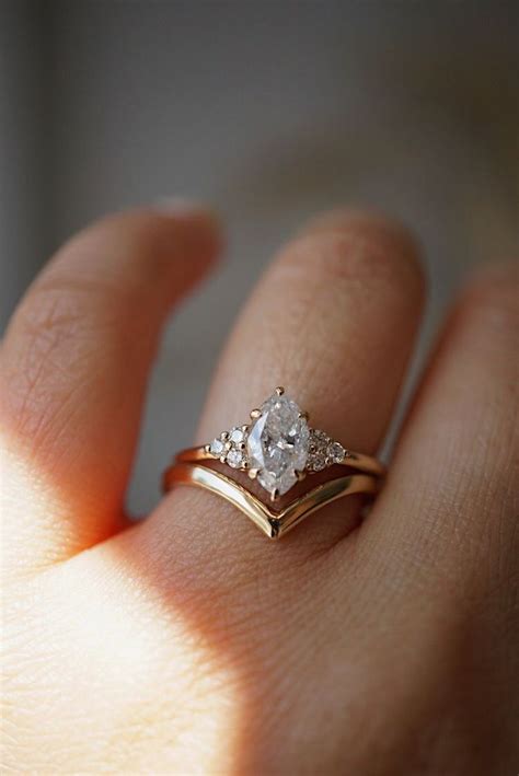 Pin By Dasha Baranova On Turquoise Cute Engagement Rings Pretty