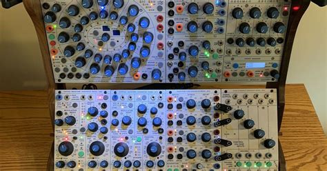 buchla 200e electric music box modular synthesizer with 201e 12 and