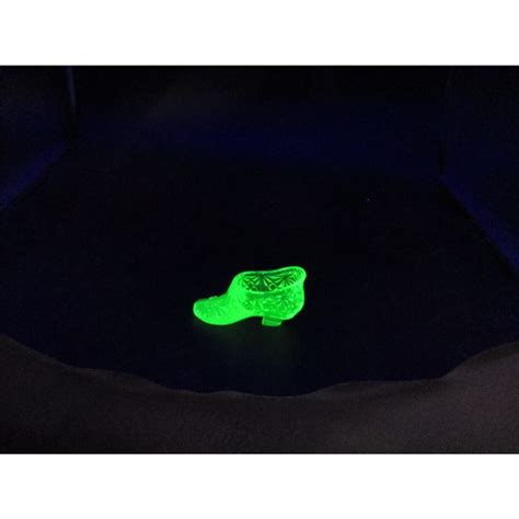 Uranium Glass Shoe Ornament 3 Long Bodnarus Auctioneering