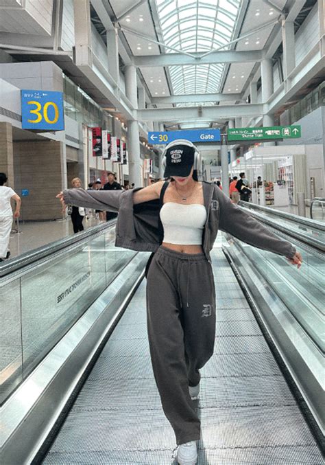 디 크롭 후드집업 와이드 스트링 팬츠 단품구매 4color 에이블리