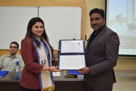 Reshma Shenoy On Linkedin Iimindore Digitalamarketing