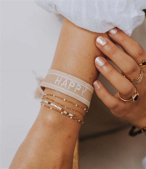 Bracelet En Fil De Coton Bijoux Cailloux