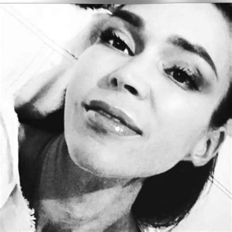 Rinat Levi Косметолог Израиль Поняла что срочно мне необходимо вам что то рассказать Это