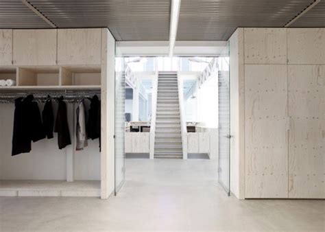 Ateliers Transforms Old Technology Museum Into Flexible Office