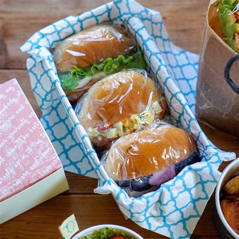 ロールパンサンド あやオフィシャルブログ「休日の朝ごパン」powered By Ameba