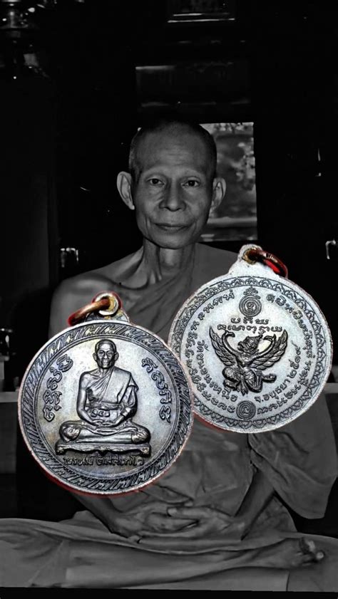 หลวงพ่อพรหม Ennxo