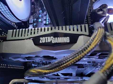 My Pc Doesnt Get Display And The Gpu Fan Stops Rotating After 1 2 Seconds The Same Problem