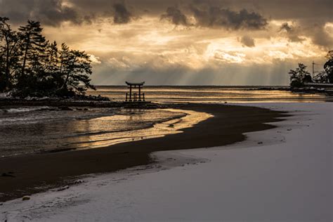 By Kaji Id Photohito