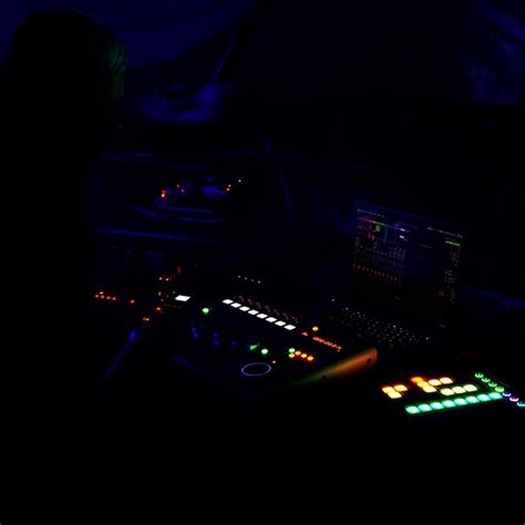 MOON IN REVERSE Spotify