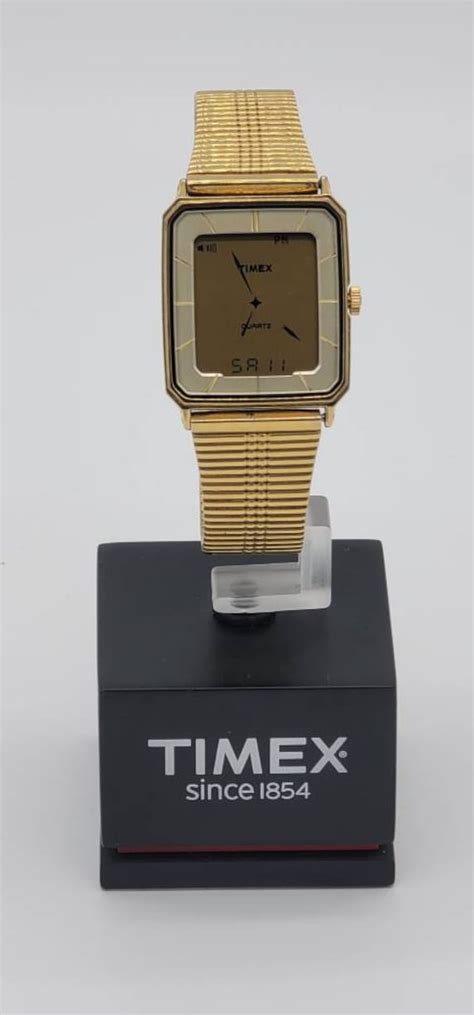 Rare Vintage Timex Alarm Gem