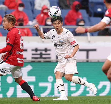 【川崎】初代表の山根が先制アシスト！ 小林悠とダミアンのアベック弾で浦和に5発大勝 スポーツ報知