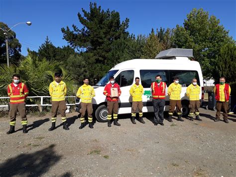Conaf Reconoció A Brigadistas Por Gestión En Seguridad Laboral En