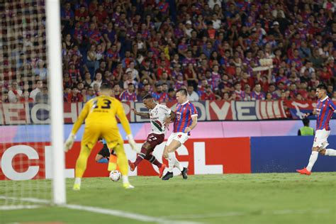 Fluminense empata Cerro Porteño PAR fora de casa na Libertadores