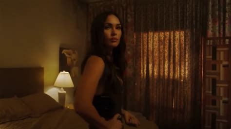 Megan Fox Is All Blonde Now For Her Expendables Follow Up A Modern
