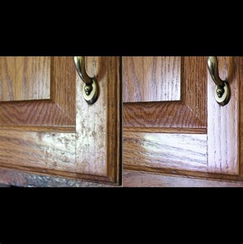 Всички мебели в кухнята бяха с мазни петна от постоянното готвене но една приятелка ме открехна