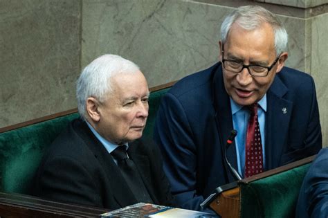 Lex Tusk Kto w PiS najbardziej forsuje projekt ustawy o wpływach Rosji