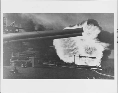 Uss Connecticut Bb 18 Unleashes Her Aft Starboard 8 Turret During