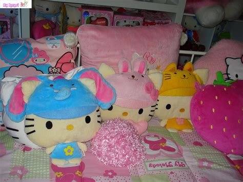 My Pink Hello Kitty World: Hello Kitty Collection