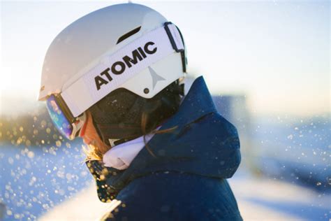 10 Tips For Preventing Skiing Or Snowboarding Injuries
