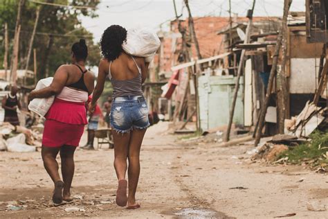 Todos Contra Fome Projeto Entrega 160 Cestas Básicas Para Famílias
