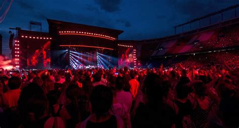 Los Antiguos Vecinos Del Calderón Se Dividen Con El Ruido Del Bernabéu