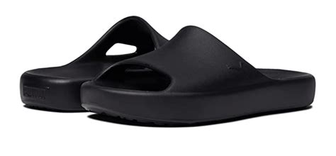 The 6 Best Yeezy Slide Dupes To Buy In 2022 — Plus 4 Alternatives Spy